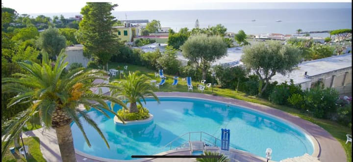 Forio D’ischia Bilocale Centrale Vicino Spiaggia - Ischia