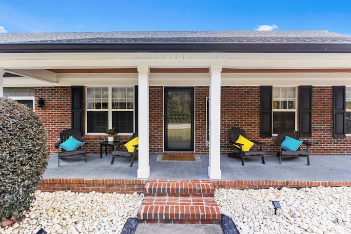Near Ft. Bragg & I-295 – Wren’s Cozy Nest! - Fayetteville, NC