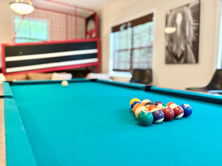 Large Home|deck W/views|game Room|grill&fire Pit - Malvern, AR