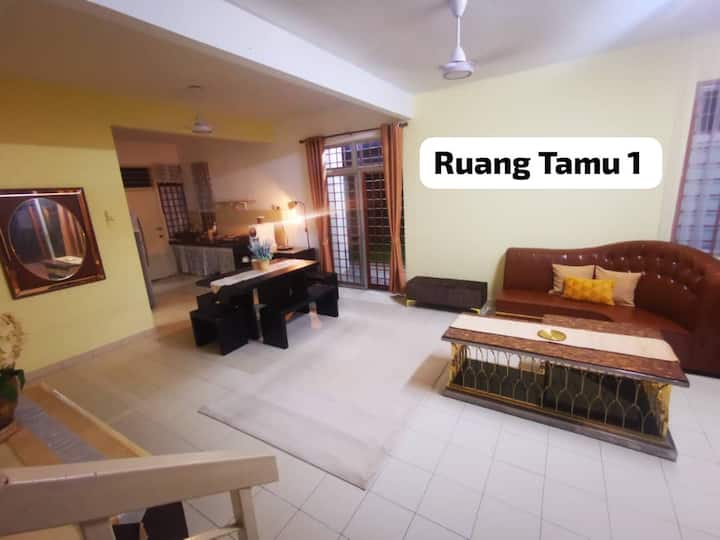 Rania Homestay Pasir Gudang - Punggol