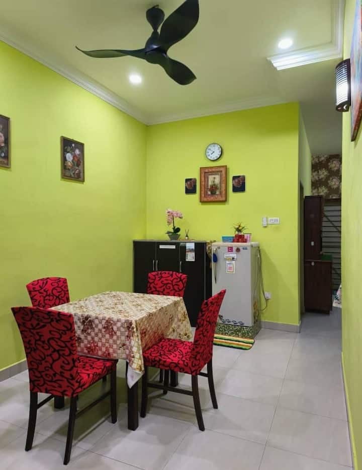 Irdina Homestay Formuslims - Changlun - Bukit Kayu Hitam