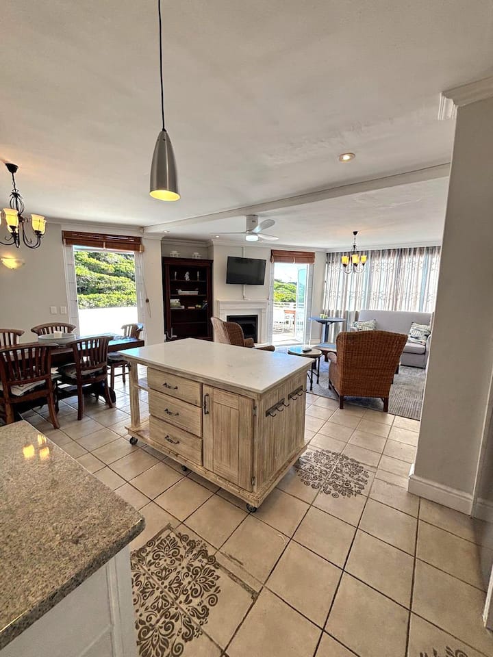 Low Tide At No 35 - Saint Francis Bay