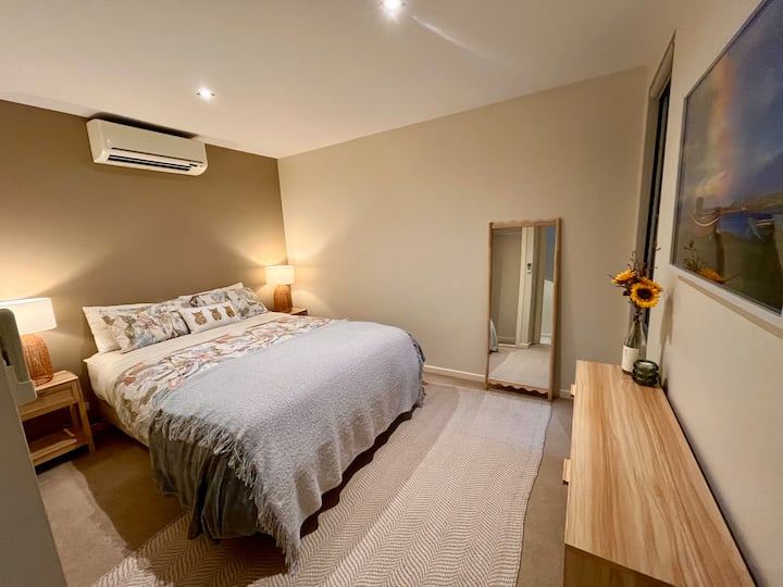 Modern Urban Sanctuary Next To Carlton Gardens - メルボルン
