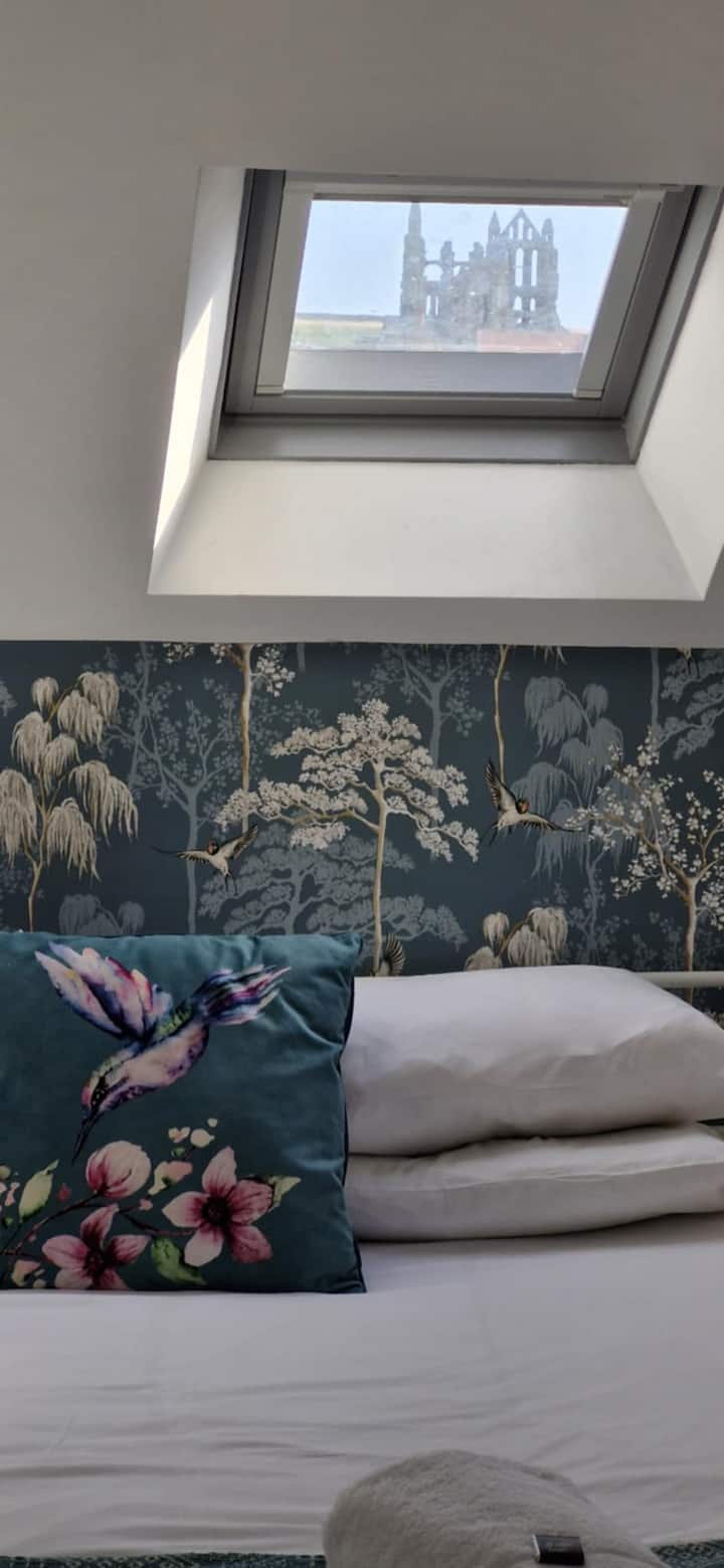 Lilyrose Hotel Whitby - Cosy Double (Room 14) - Whitby
