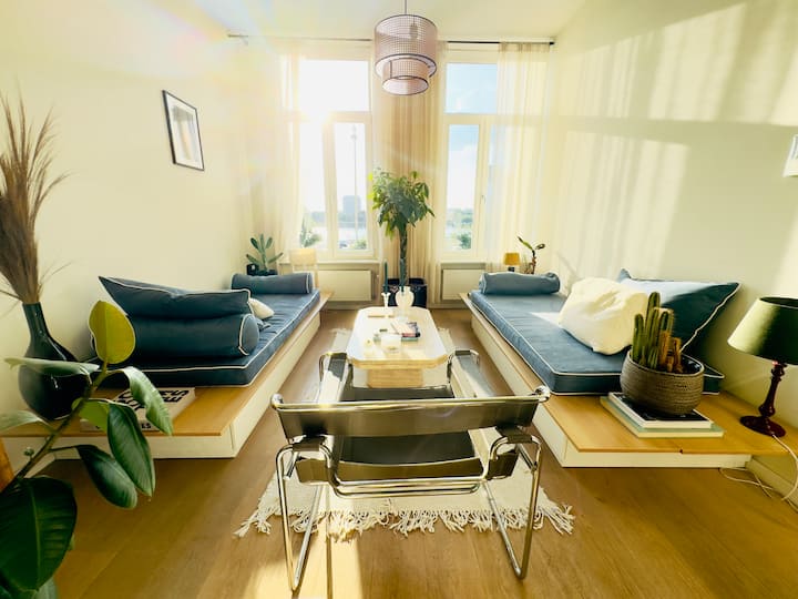 Triple A Location, Very Stylish And River View! - Anvers