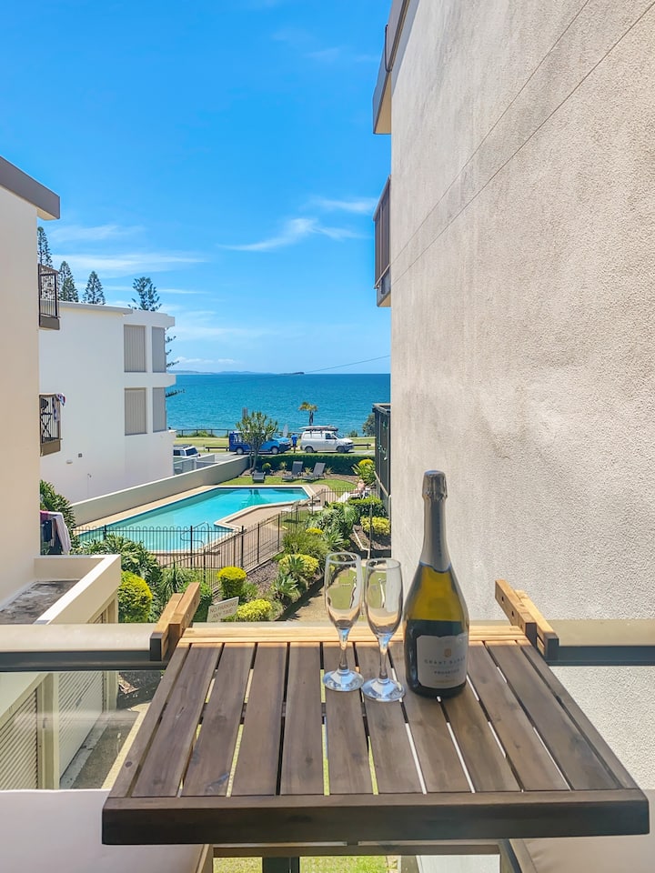 Alexandra Headland & Mooloolaba Beachfront Oasis - Alexandra Headland