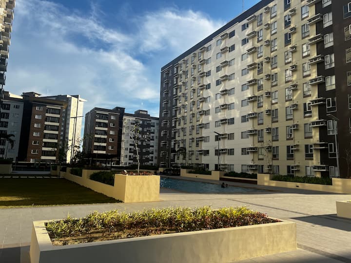 Garden View Condo - Iloilo City