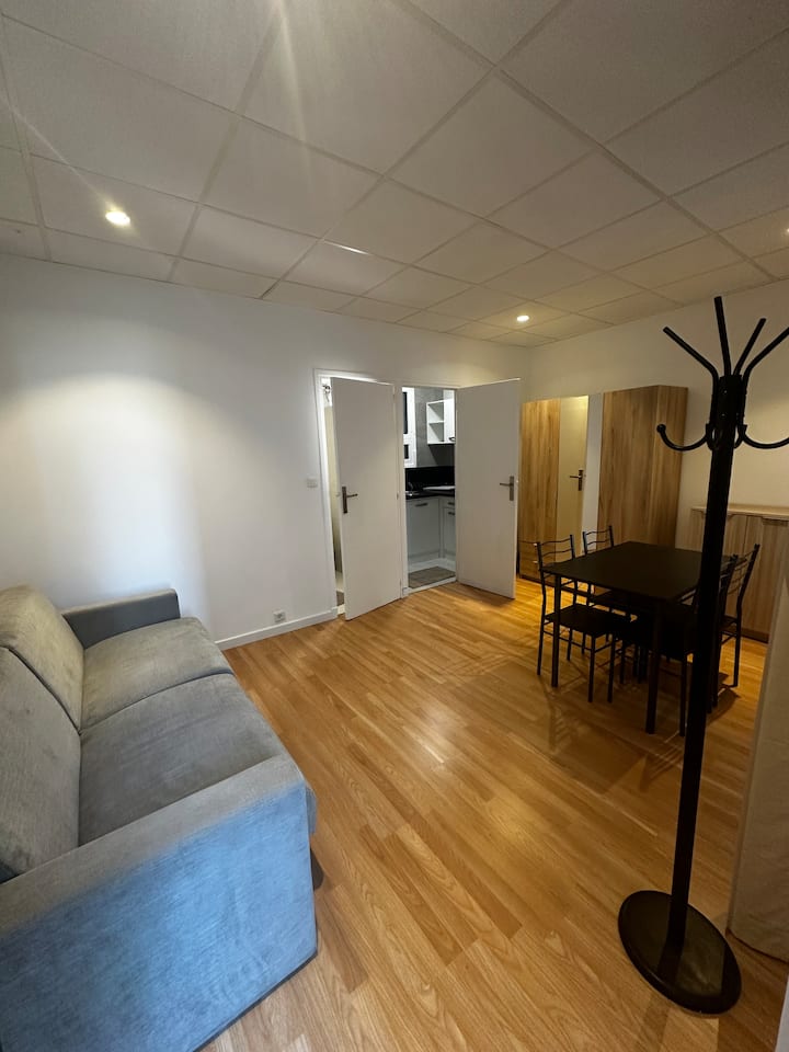 Studio à Monaco - Langwies