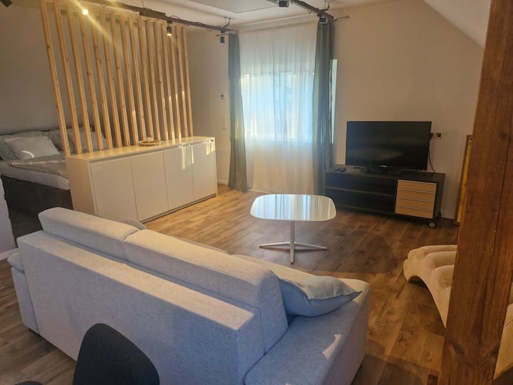 Hill Apartment Fischamend-vienna Airport - Aéroport de Vienne-Schwechat