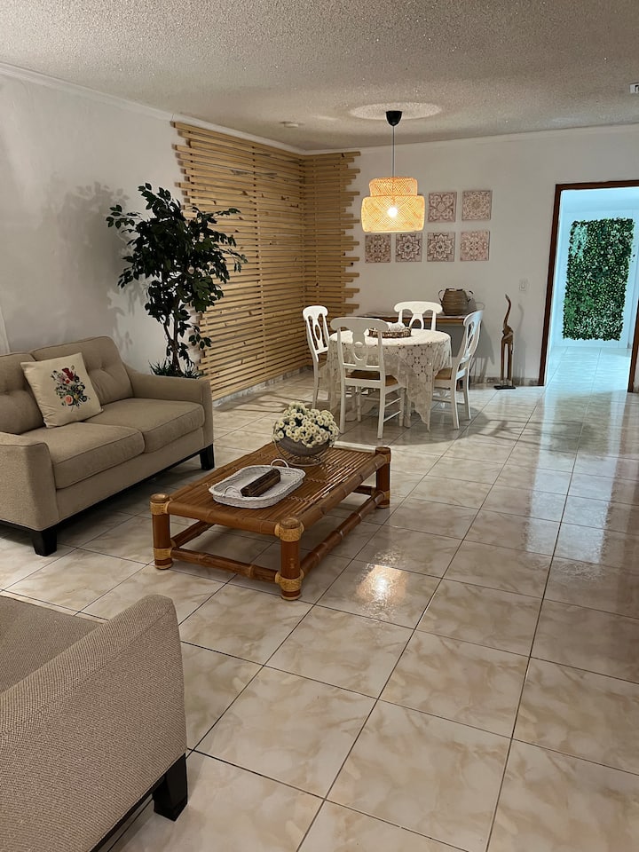 Casita Close To Miami Inter- Miami Port -Rest’s - Miami, FL