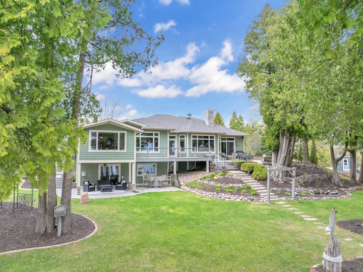 Wilke Lake Retreat - Spring Lake, Valders