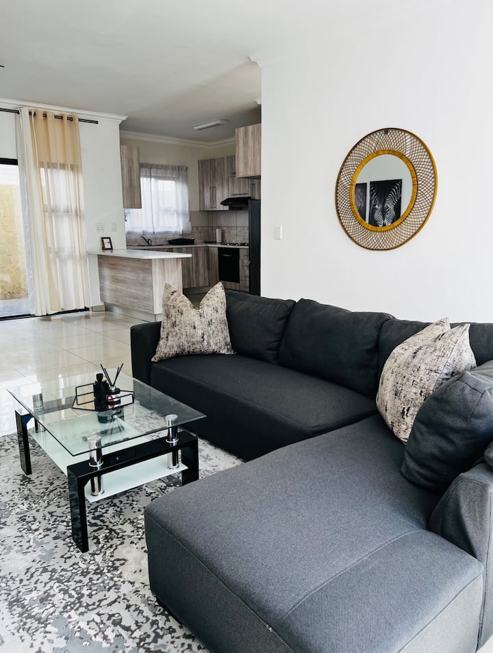 Haven Hide Self Catering - Windhoek