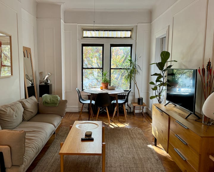 Private 2 Bedroom Guest Suite In Landmark Bed-stuy - New York City