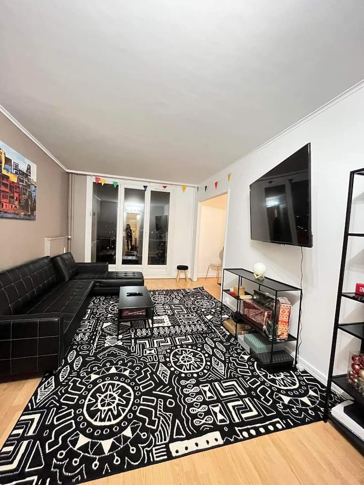 Joli Appartement 5p 54 M² - Ivry-sur-Seine