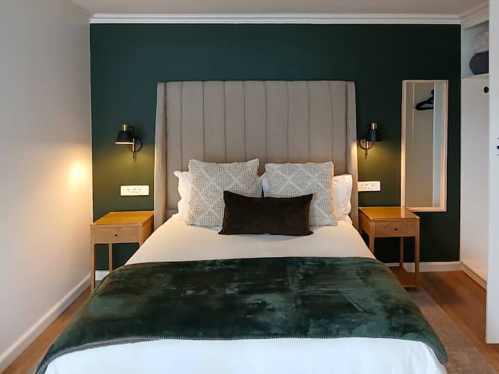 Cozy Hideaway3•hottub•wifi•central Location - Knysna
