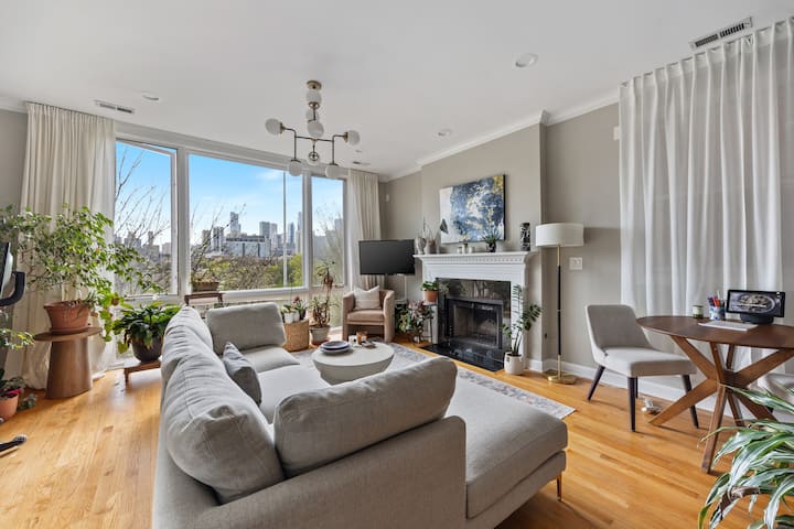 Entire Bright Condo With Skyline Views - Chicago Loop - Chicago