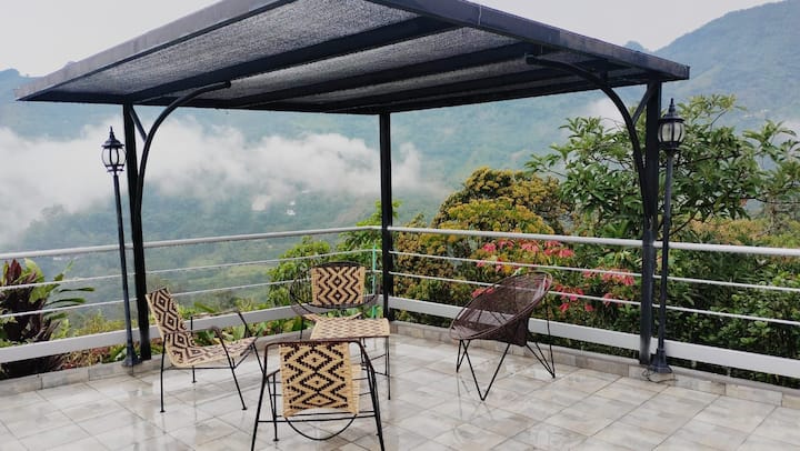 Descanso Familia Finca El Retiro - La Vega