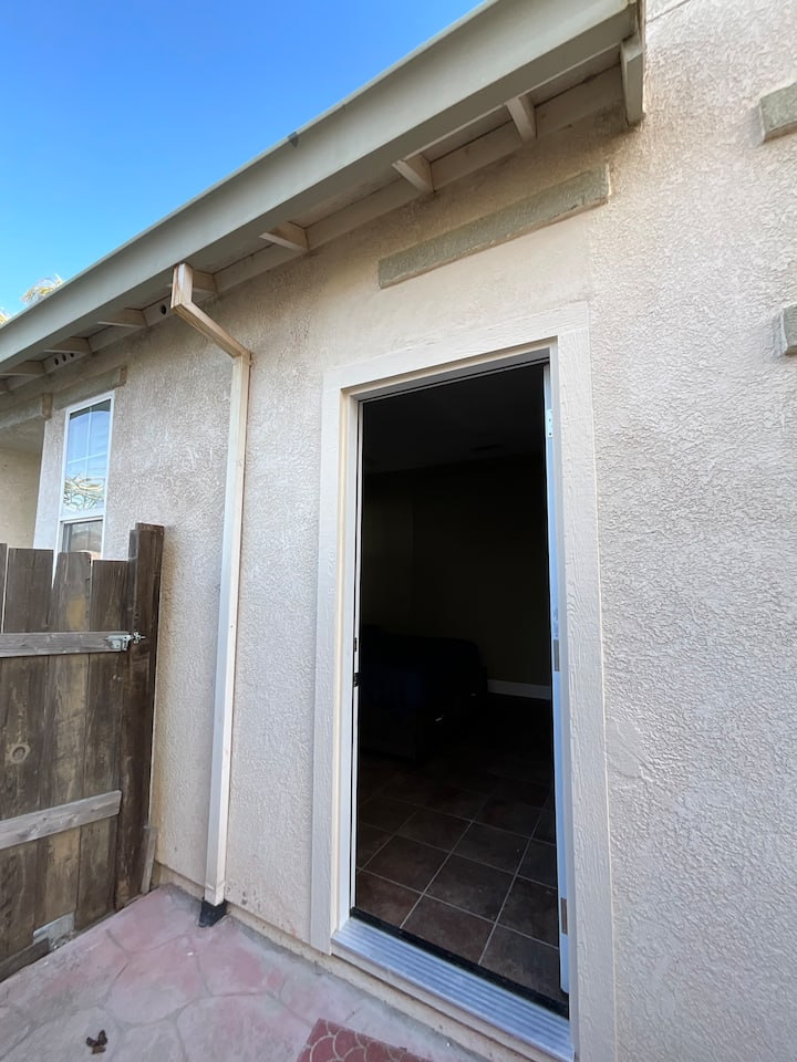 1 Bedroom And Bathroom - Pittsburg, CA