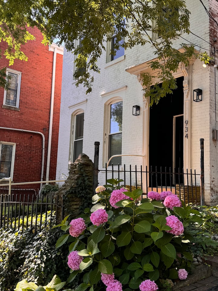 The Butchertown Hideaway - Louisville, KY