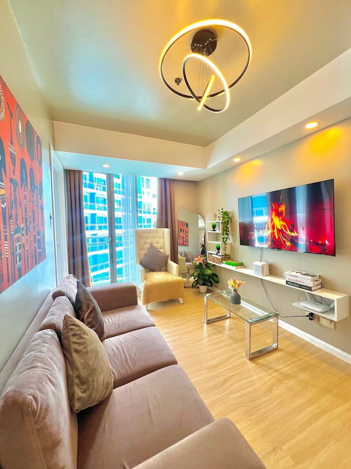 2-br Deluxe 2 Balcony Beach View - Muntinlupa