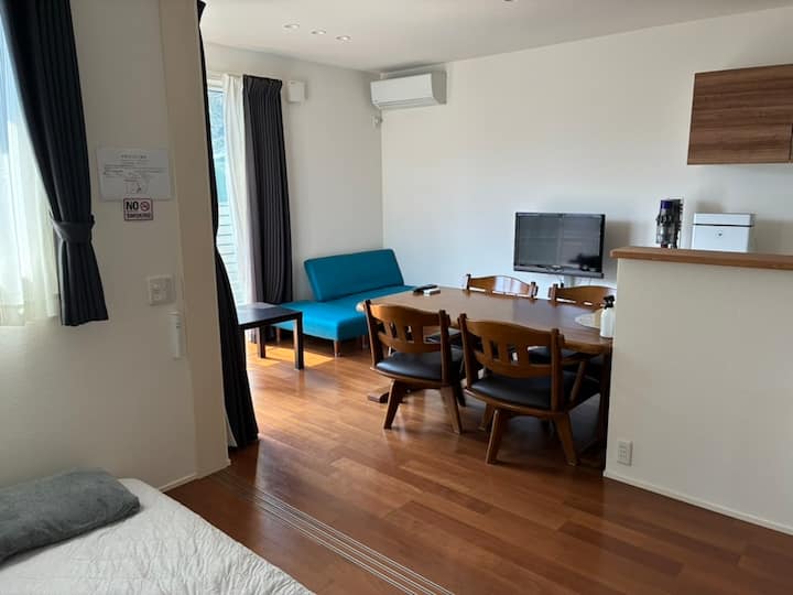 2〜3名でお得｜広々45㎡邸宅｜駐車場無料｜キッチン・洗濯機付｜所沢駅徒歩12分 - Tokorozawa