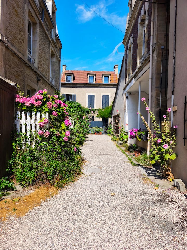 Charmant Logement à Luc-sur-mer - 100m De La Plage - Luc-sur-Mer