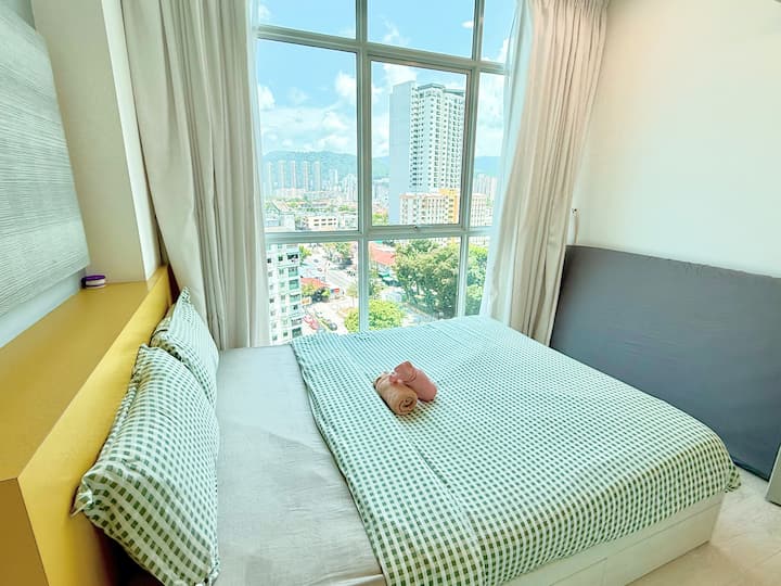 Cityscape Serenity: Suite Bliss - George Town