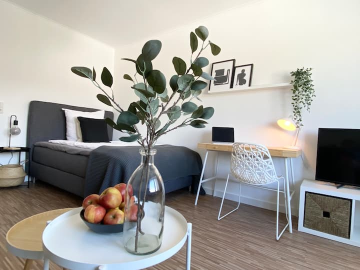 Ideal For Long Stays | Central | Wifi | Kitchen - Köln