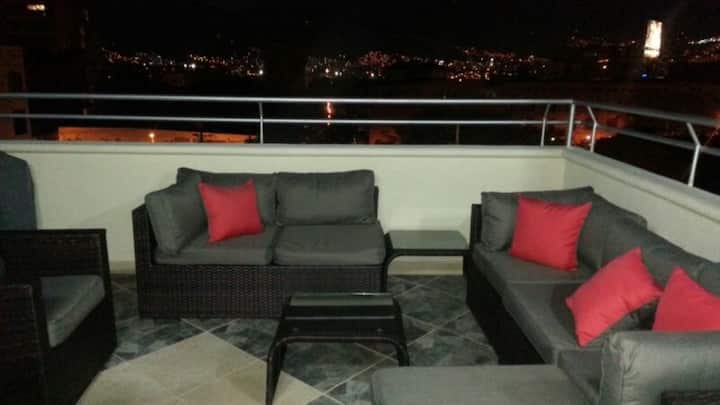 6 Bedroom Rooftop Lleras Ac - Medellín