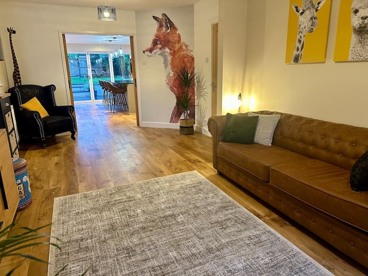 Modern Cotswold Family Home - Chipping Norton