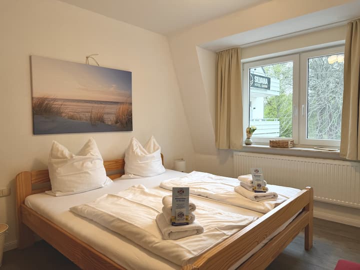 Appartement-sdb Privée Avec Douche-vue Sur La Cour - Sankt Peter-Ording