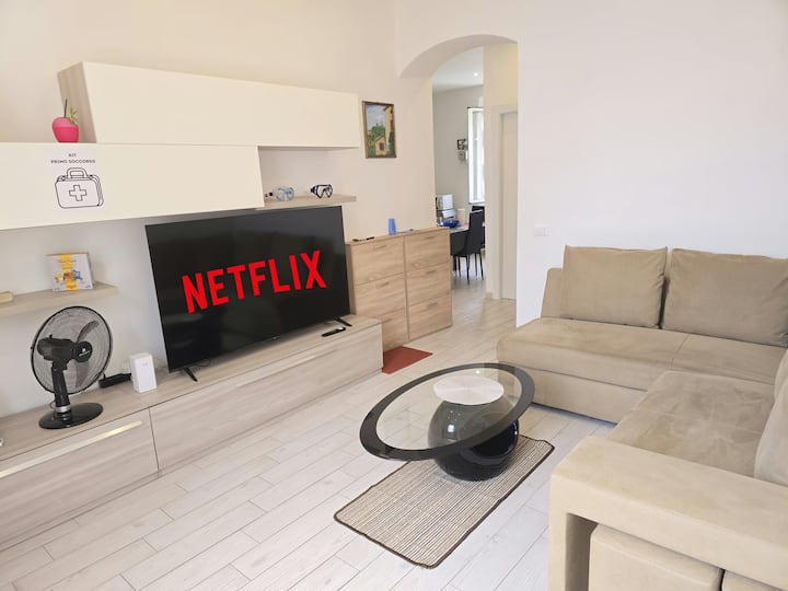 Homeloly - 230 Metri Dalla Stazione Migliarina - La Spezia