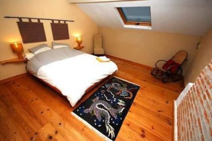 En-suite Rooms In Rural French Farmhouse - La Souterraine