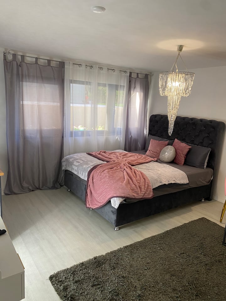 1 Zimmer Wohnung In Ruhiger Lage In Langen - Neu-Isenburg