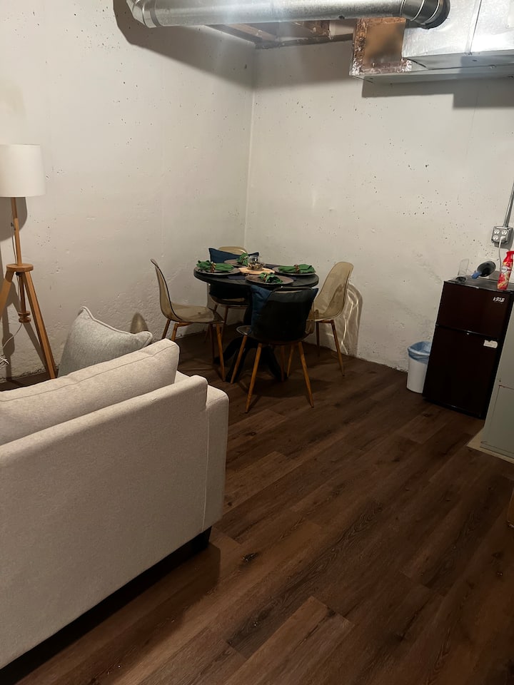 Studio Available For Rent! - Highlands Ranch, CO