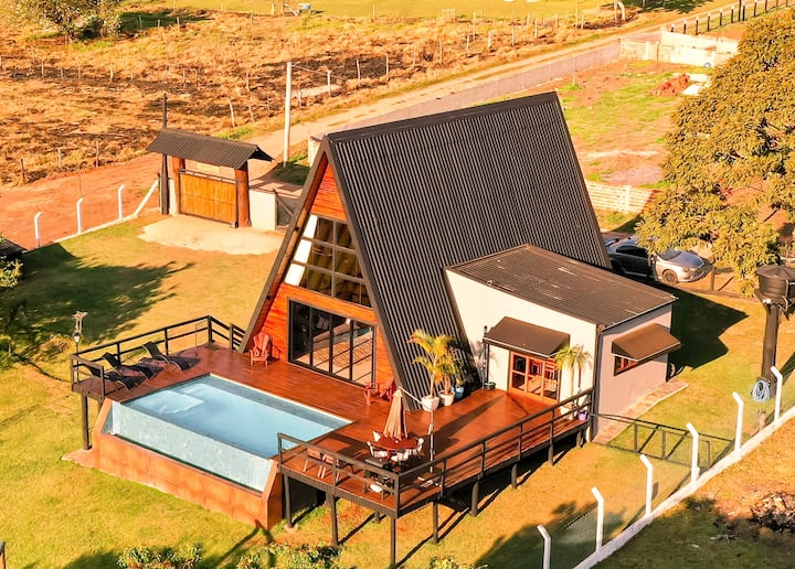 Chalé Paraíso Particular Piscina Aquecida- Wi-fi - Itapetininga