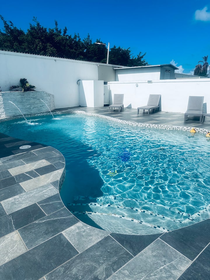 Chillin' Luxury  Solar Home With Private Pool - Puerto Rico