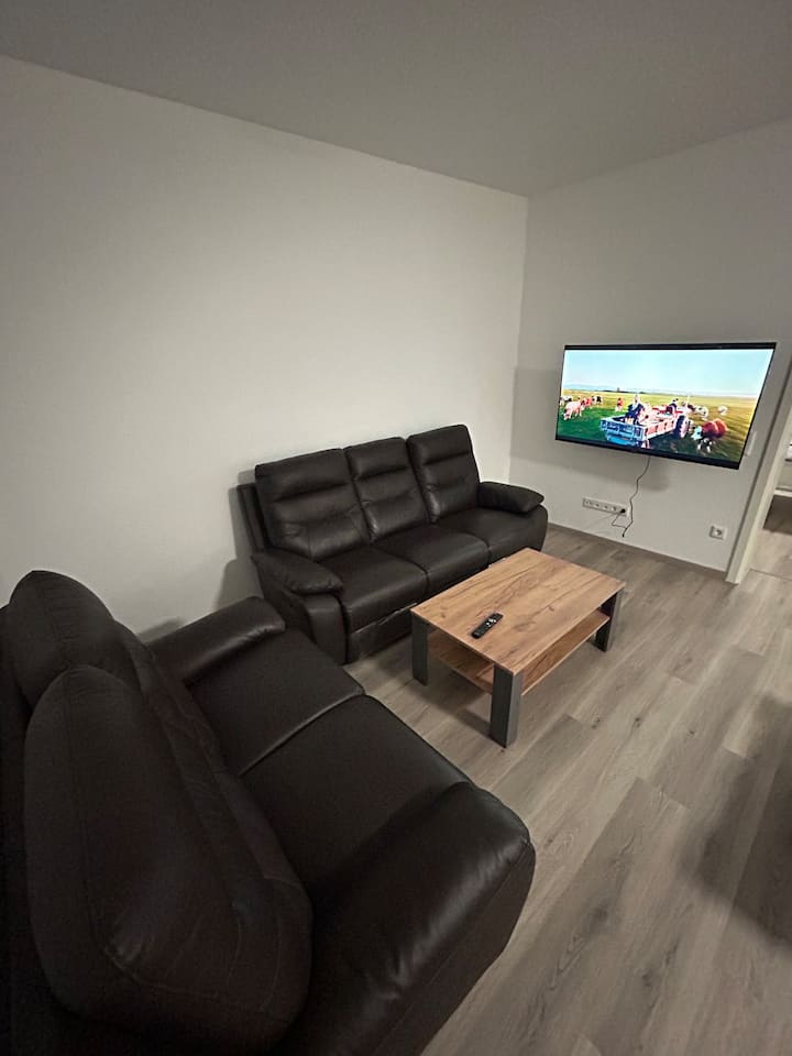 Stilvolle Wohnung Für 4 Personen Mit Balkon - Herne