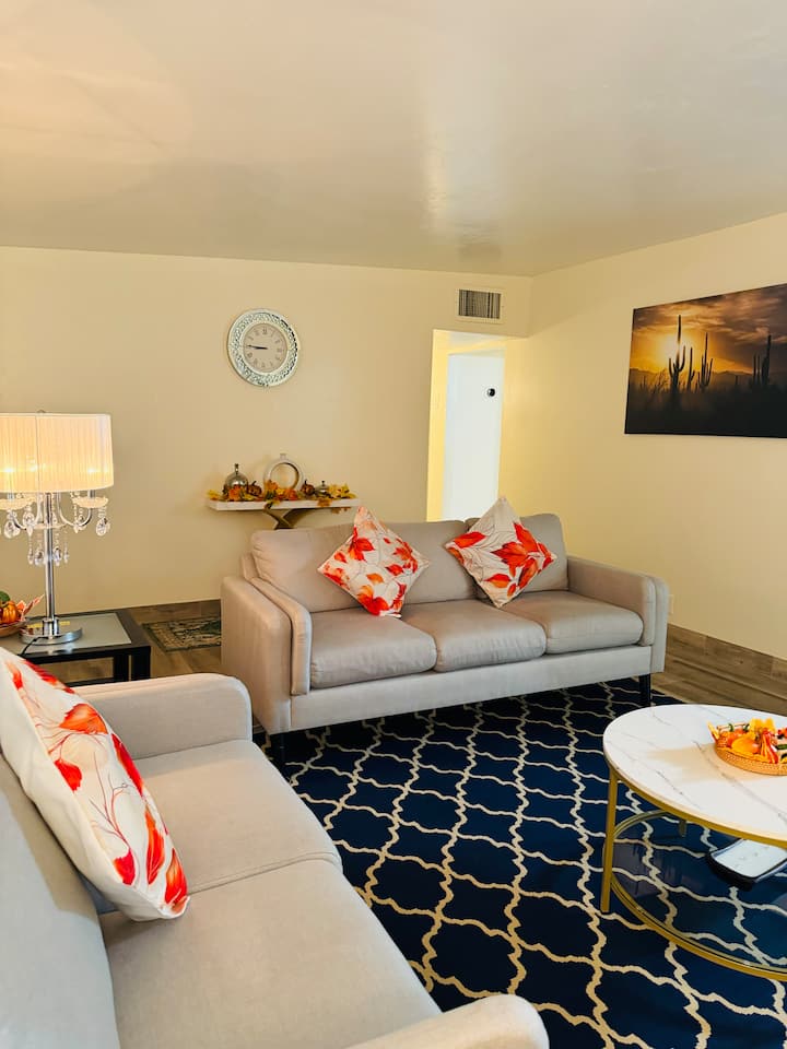 Cozy Desert Getaway - 圖森