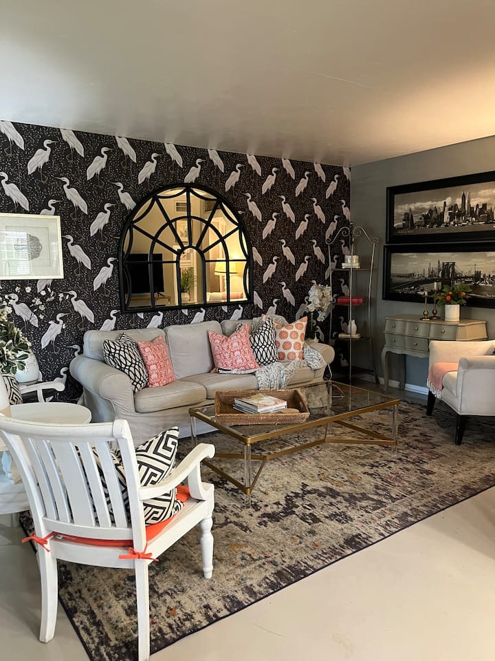 Industrial Chic Designer Cottage - Phoenix