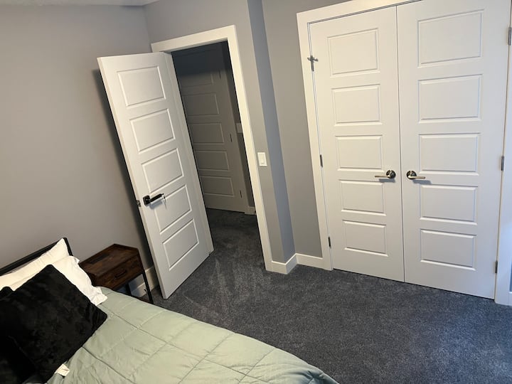 One Bedroom - Chestermere