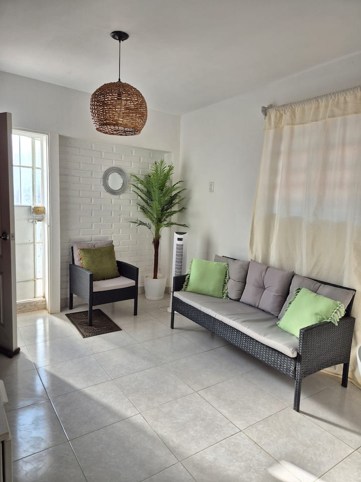 Hogar Con Estilo Y Brisa Marina (3 Pisos) - Talara