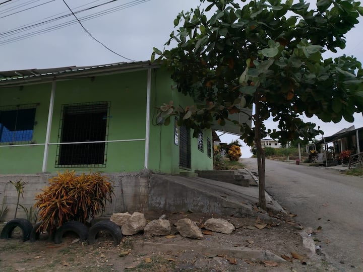 Vista Al Mar Y Diversión - Ayangue