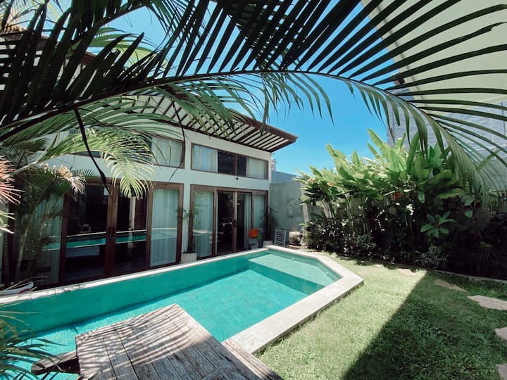 Modern 3 Bedroom Villa / Family Home - Bali