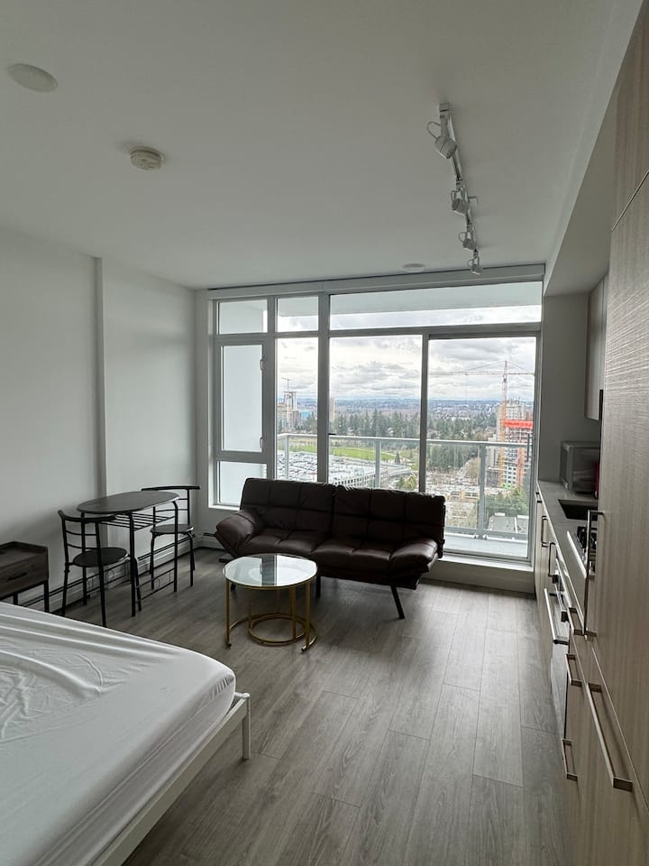 Studio Apartment For Rent - New Westminster