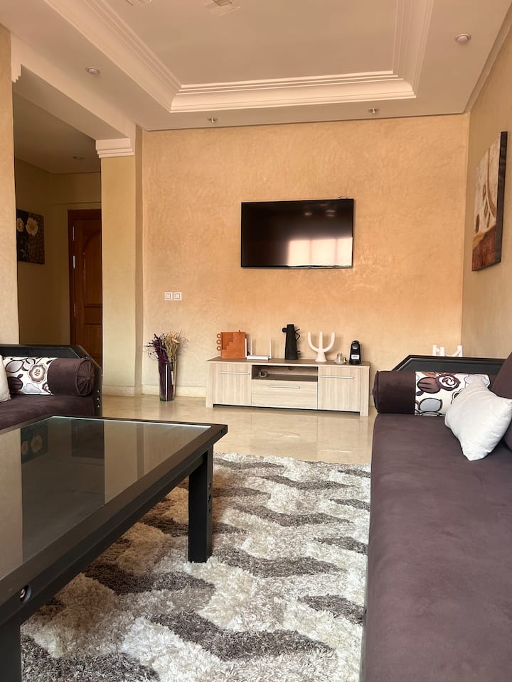 Magnifique Appart Avec Piscine+wifi+clim+parking - Marrakech