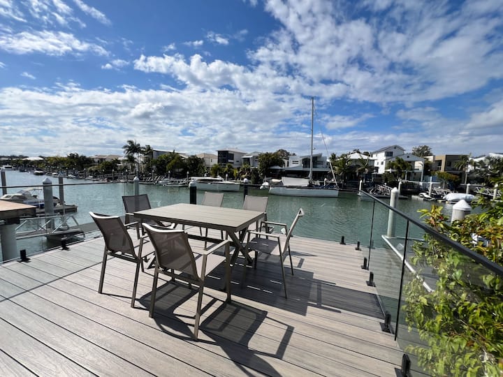 Amazing Waterfront Luxury House & Heated Pool & Ev - Gold Coast