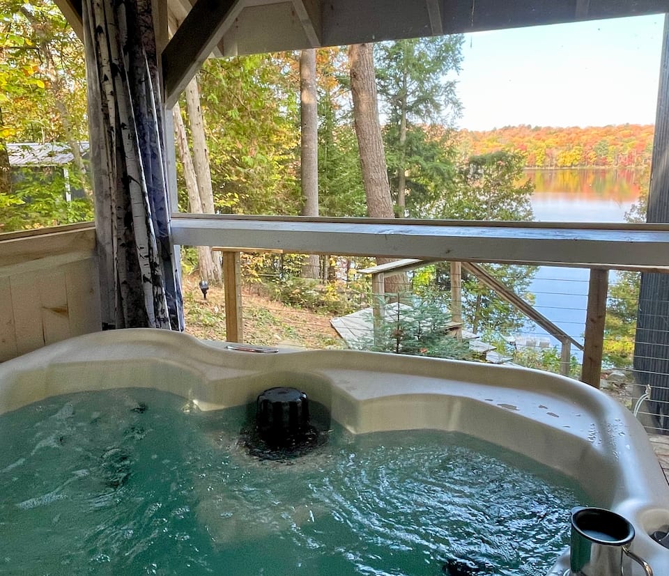 Muskoka Lakes Cabin Vacation Rentals - Ontario, Canada | Airbnb