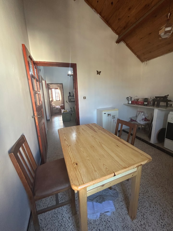 Appartement 90 M² + Terrasse - Annaba