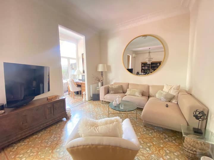 Barcelona Rent – Modernist Terrace Flat - Barcelona